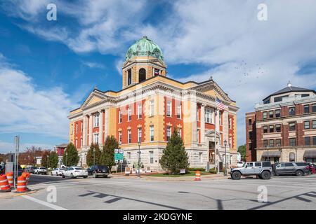 Woodsfield, Ohio, USA-Oct. 25, 2022: Townscape looking down Main Street ...