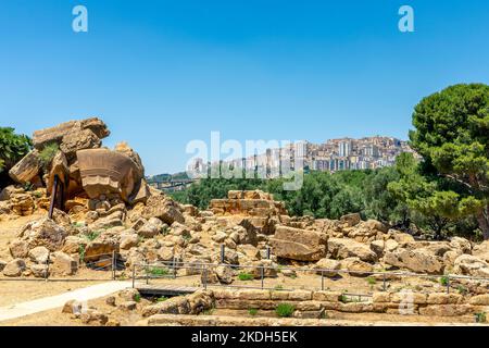 Agrigento, Sicily, Italy - July 12, 2020: Greek ruins of Concordia ...