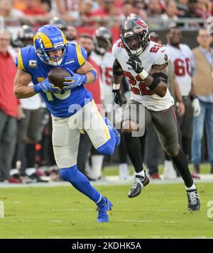 Tampa Bay Buccaneers safety Keanu Neal (22) on defense during an NFL ...