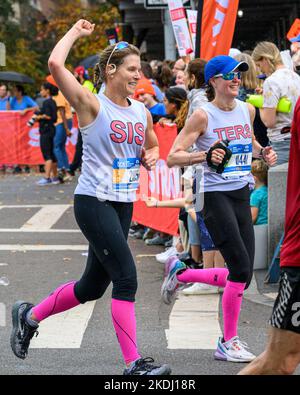 Runners compete during the 2022 TCS New York Road City Marathon on ...