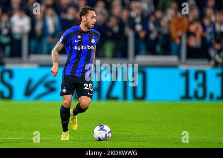 November 20, 2022, Milan, Italy: Milan, Italy, Mediolanum Forum ...