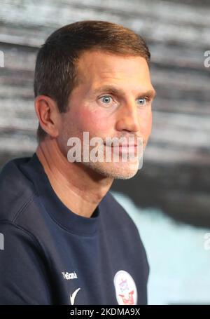 Rostock, Germany. 07th Nov, 2022. Soccer: 2nd Bundesliga, training ...