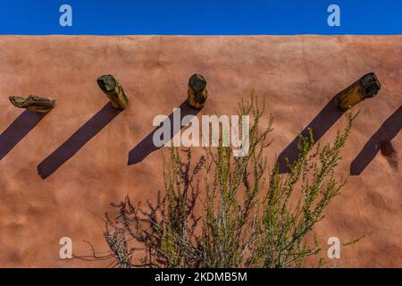 Painted Desert Inn designed in the Pueblo Revival Style in Petrified ...