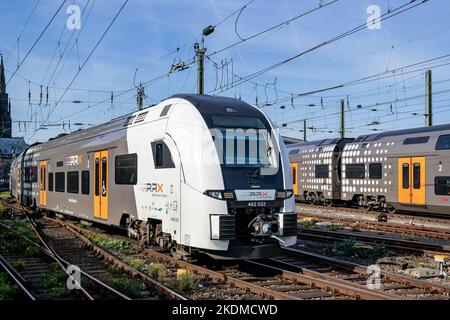 RRX Rhein-Ruhr-Express Siemens Desiro HC regional train on the ...