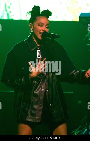 Tinashe Performs At The Future Is Now Event -PICTURED: Tinashe ...