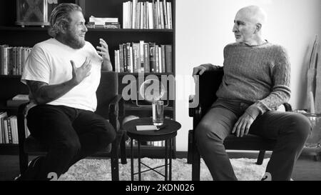 STUTZ, therapist Phil Stutz, 2022. © Netflix / courtesy Everett ...