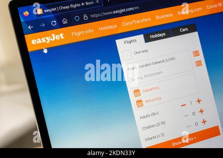 EasyJet (is a British multinational low-cost airline group ...