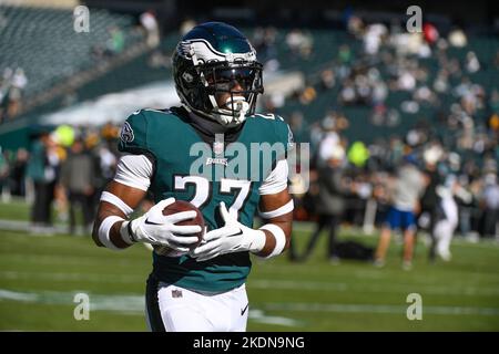 Philadelphia Eagles cornerback Zech McPhearson (27) is carted off the ...
