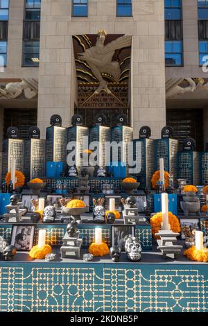 Mexico Week is celebrated in Rockefeller with Menchaca Studio artwork ...