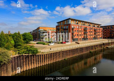 The former Diglis Dock in Worcester is now surrounded by blocks of ...