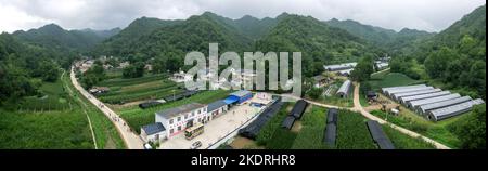 Shade in the western henan rural scenery Stock Photo - Alamy