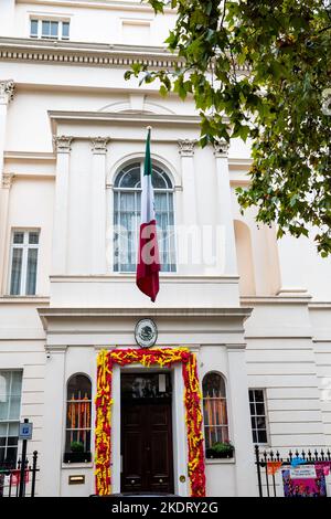 Mexican Embassy Building in London, UK Stock Photo - Alamy