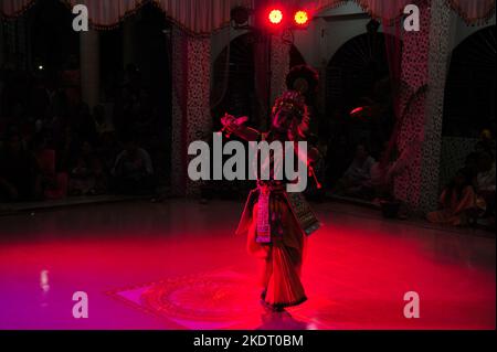 Nov 07,2022- Sylhet, Bangladesh: Manipuri Girls attire herself as Gopi ...