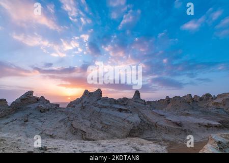 Qinghai obo beam Mars landscape scenery Stock Photo - Alamy
