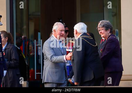 The Lord Mayor of Leeds Councillor Bob Gettings waiting to greet King ...