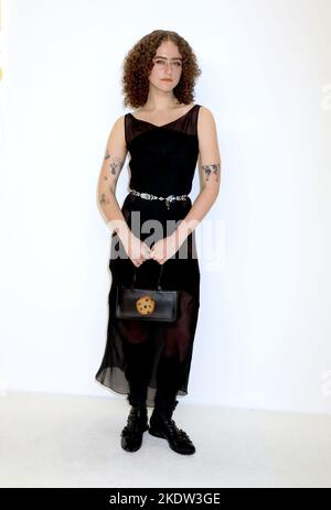 Second gentleman Doug Emhoff and daughter Ella attend the Democratic ...