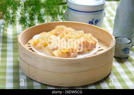 Steamed dumpling with corn Stock Photo - Alamy