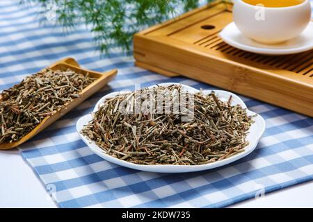 Traditional Chinese medicine common knotgrass Stock Photo - Alamy