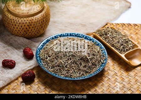 Traditional Chinese medicine common knotgrass Stock Photo - Alamy