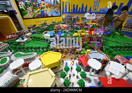 The design model of Shanghai LEGOLAND consisting of nearly 100,000 LEGO ...