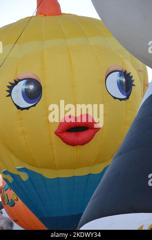 Goldfish Hot Air Balloon at Albuquerque International Balloon Fiesta ...