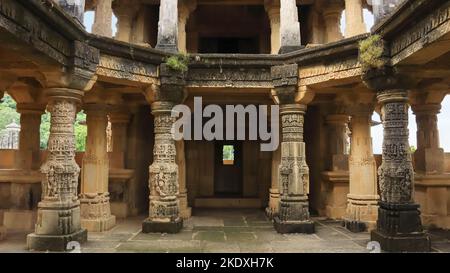 Carvings on Navlakha Temple, Ghumli, Dwarka, Gujarat, India Stock Photo ...