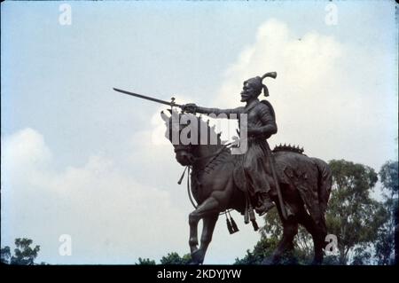 Statue of Shivaji Maharaj on horse at Akluj Fort, Shivsrushti Killa ...