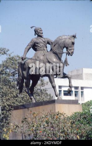Statue of Shivaji Maharaj on horse at Akluj Fort, Shivsrushti Killa ...