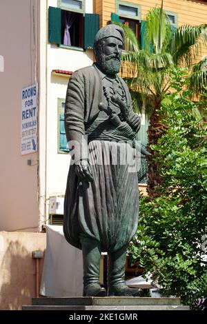 Statue Freedom Fighter Anagnostis Mantakas, Mitropolis Square, Evraiki ...