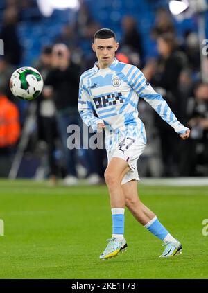 Phil Foden of Manchester City warms up before the Nottingham Forest v ...