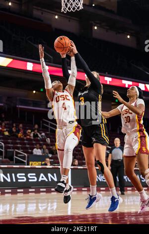 USC Trojans guard Kayla Williams (4) during the second round of the ...