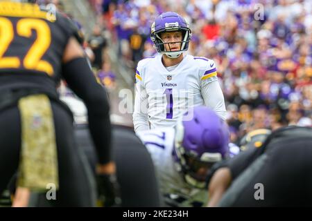 Washington Commanders kicker Greg Joseph (46) with the field goal ...