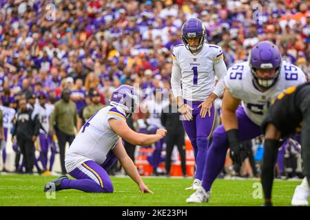 Washington Commanders kicker Greg Joseph (46) with the field goal ...