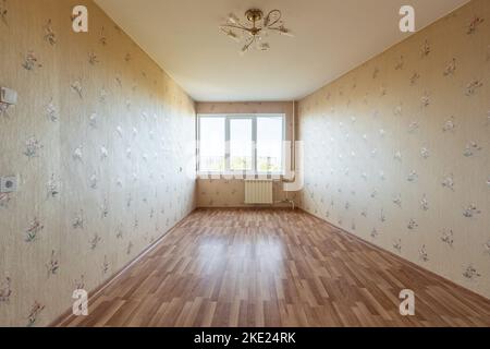 Empty room finished and ready to move in Stock Photo - Alamy