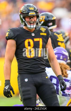 Washington Commanders tight end John Bates (87) blocks during an NFL ...