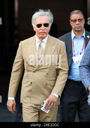 Los Angeles Rams owner Stan Kroenke before an NFL football game against ...