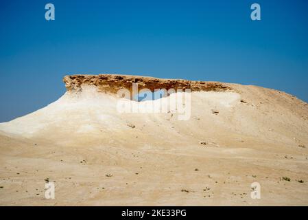 Zekreet Rock Formation - Qatar Stock Photo - Alamy