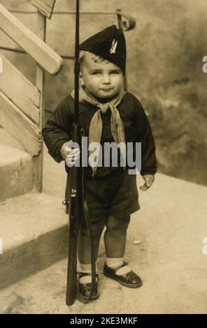 Boy in the fascist uniform of Balilla, Italy Stock Photo - Alamy