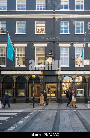 Clock, Tiffany and Co., Old Bond Street, Mayfair, London, UK Stock ...