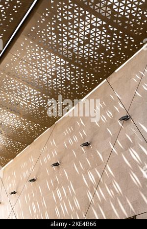 Mosque of the Late Mohamed Abdulkhaliq Gargash in UAE designed by ...