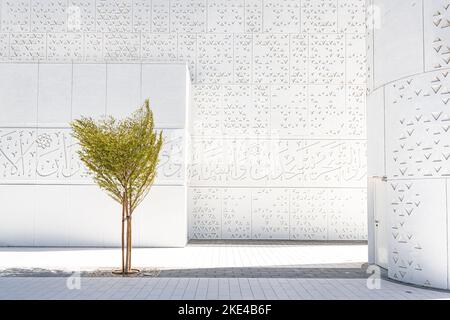 Mosque of the Late Mohamed Abdulkhaliq Gargash in UAE designed by ...