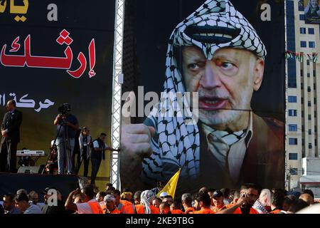 Palestinians take part in Fatah movement rally marking the 58th ...
