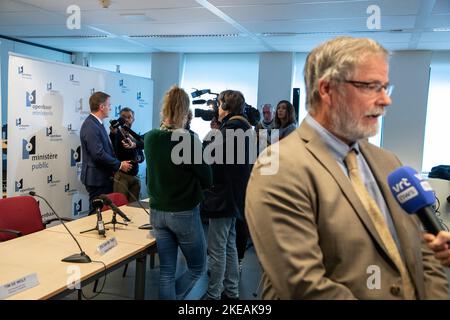 Brussel Prosecutor Tim De Wolf, Federal magistrate Eric Van der Sypt ...