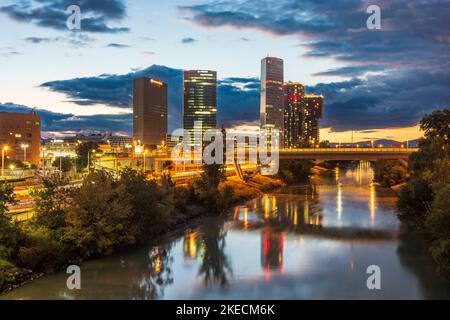 Wien, Vienna: river Donaukanal, high-rises Wien Energie headquarters ...