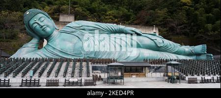 The giant reclining Buddha statue at Nanzoin, a Shingon Buddhist temple ...