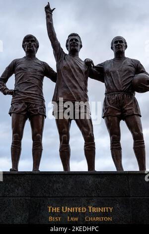 United Trinity Statue in front of Manchester United Football Club ...