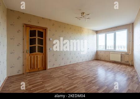 Empty room finished and ready to move in Stock Photo - Alamy