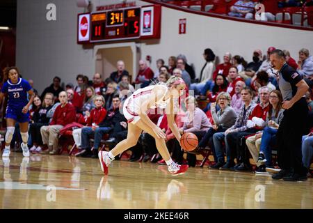 Indiana Hoosiers guard Sydney Parrish (33) shoots against Maryland ...
