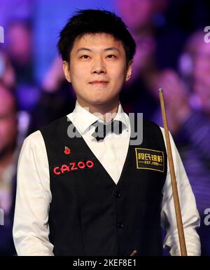 Zhao Xintong ahead of his match against Chris Wakelin, on day eleven of ...