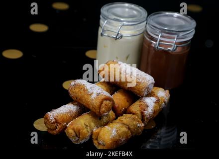 Middle Eastern Phyllo Rolls Sweet Stock Photo - Alamy